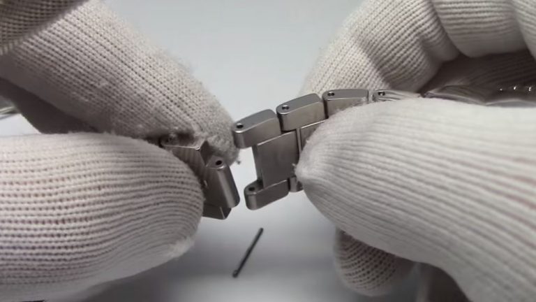 How To Remove Watch Links for All Watch Bands How To Remove Watch Links for All Watch Bands
